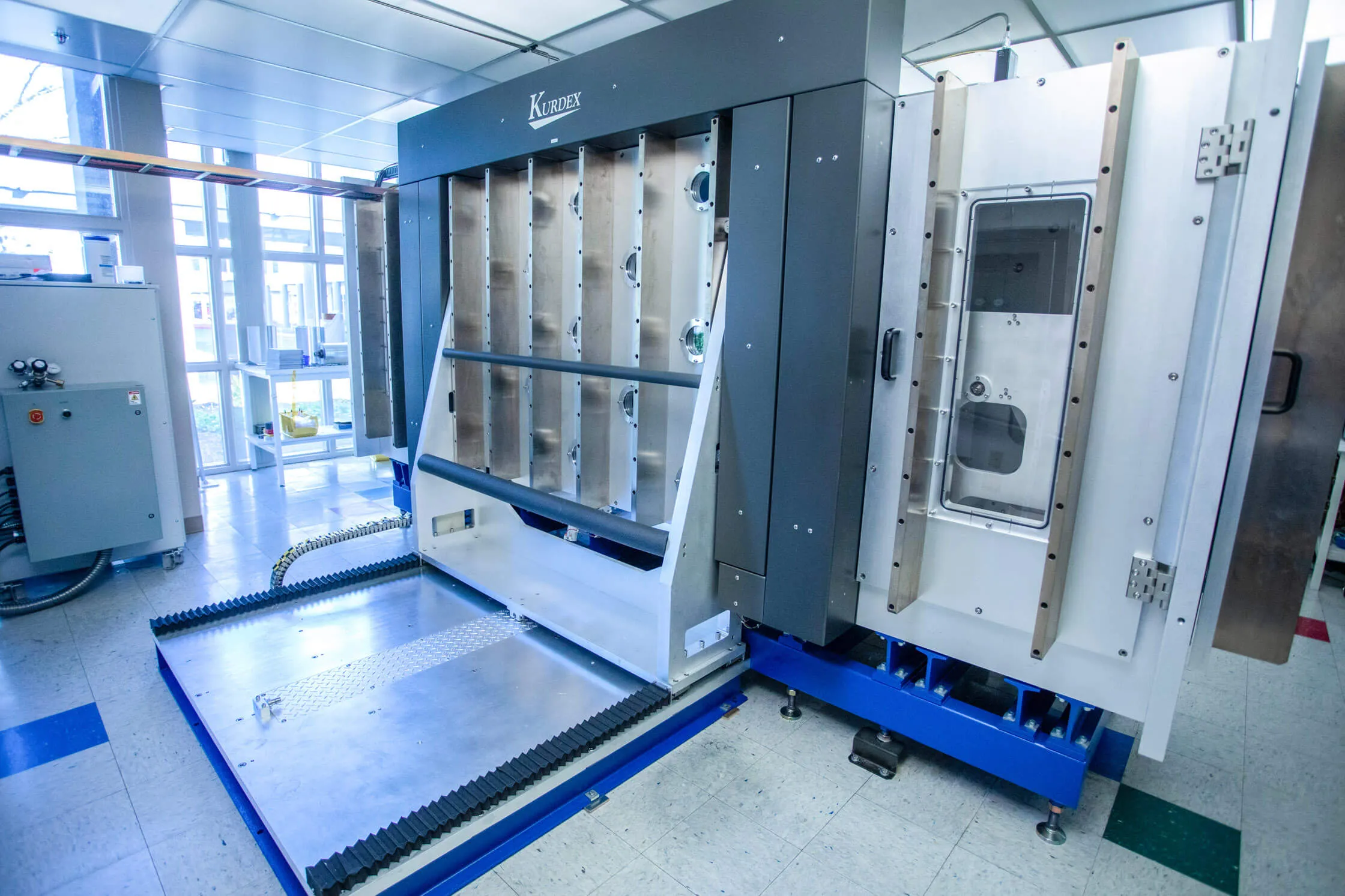 Lotus Applied Technology | TransFlex Roll to Roll ALD